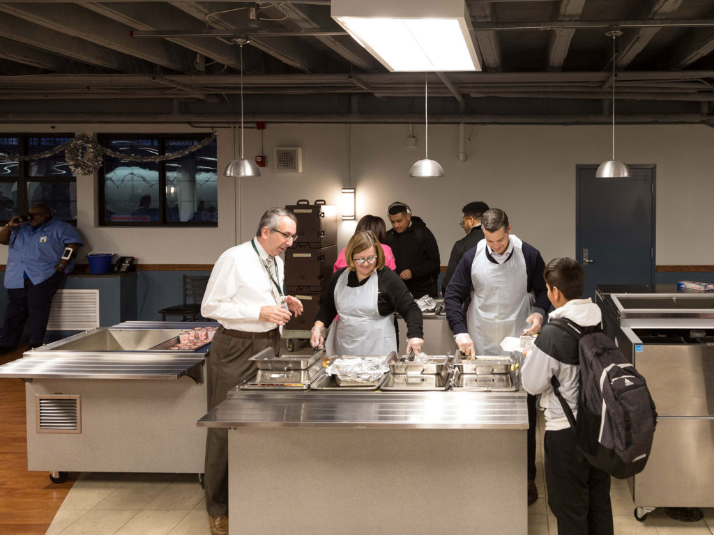 ’12 Days of Giving’ helps Detroit Cristo Rey School - Walbridge