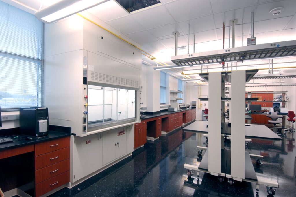 UTSA's Applied Engineering and Technology Building | Walbridge